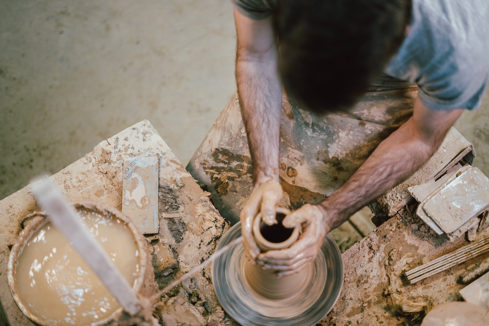 Louça de Barro – DEBARRO